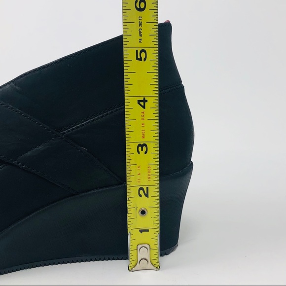 Mozo | Shoes | Mozo Black Wedge Heel Slip Resistant Work Shoe | Poshmark
